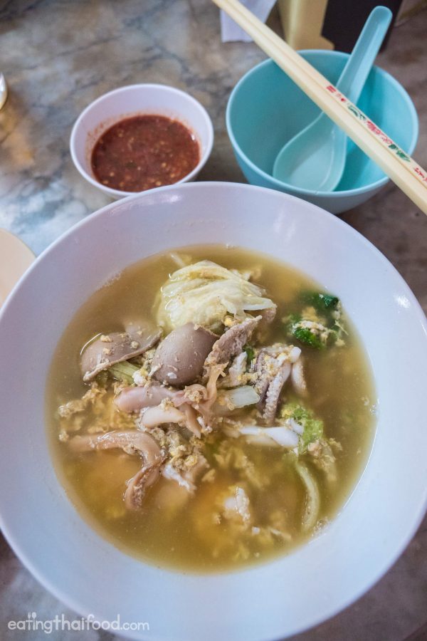 Suki ruam mit nam (สุกี้รวมมิตรน้ำ) - Thai Street Food, Restaurants ...